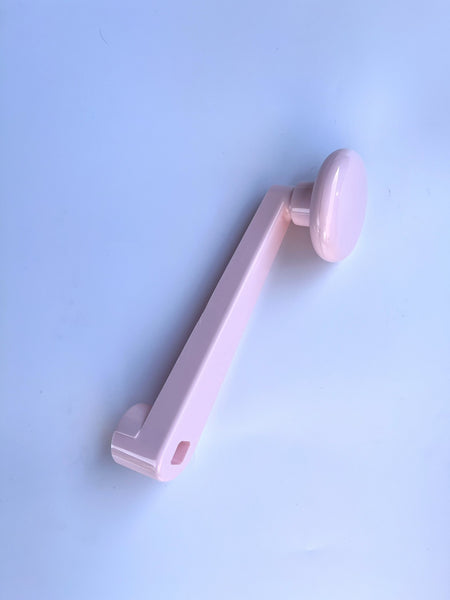 The Wonder Wash® Replacement Handle Pink